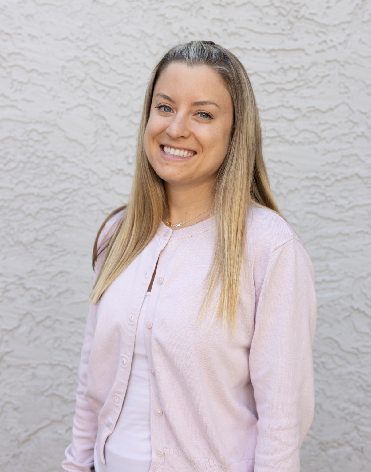 Tiffany Mora | Board Certified Health Coach & Nutritionist